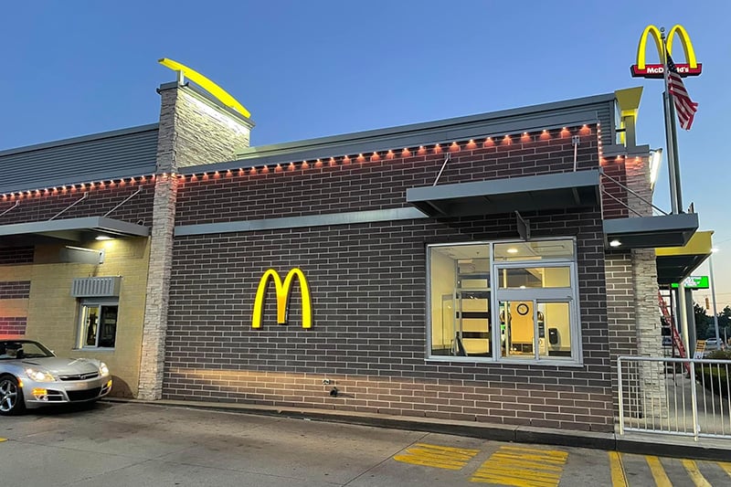 Permanent LED Holiday Lighting | Trimlight