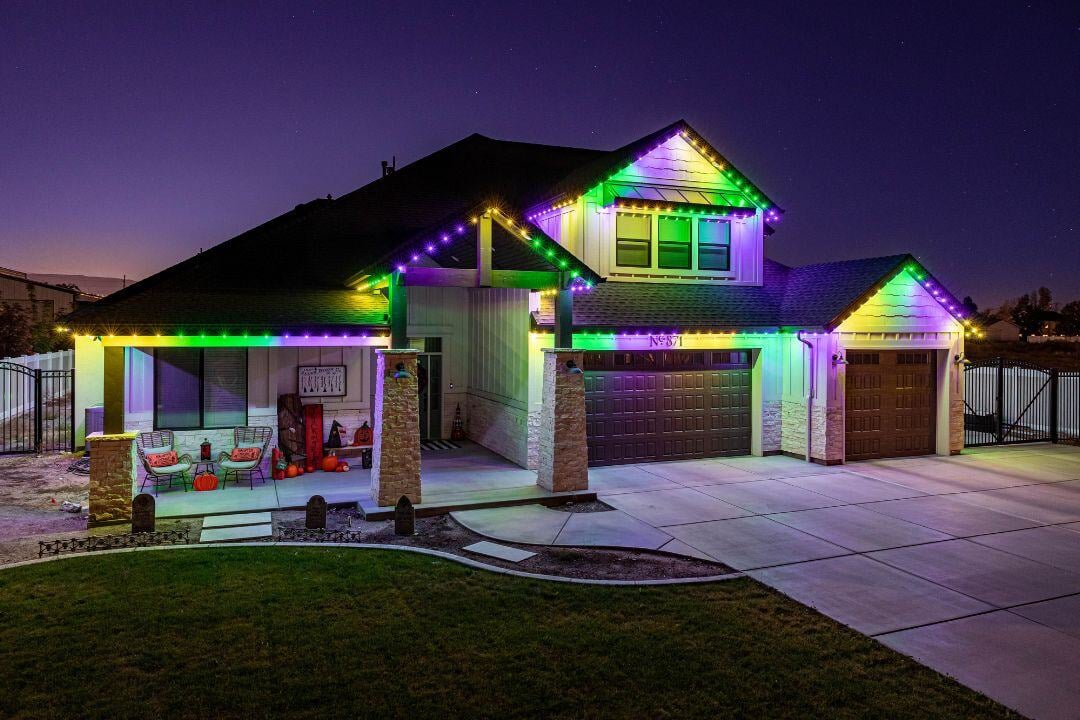 Celebrate Mardi Gras in Style With a Trimlight System